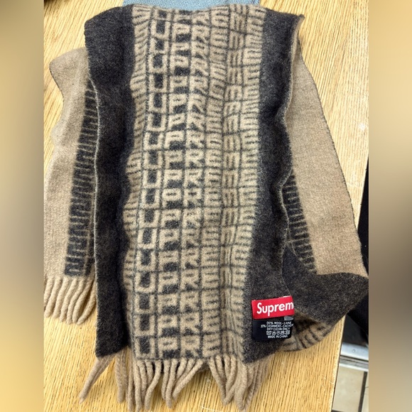 Supreme | Accessories | Brand New Scarves | Poshmark